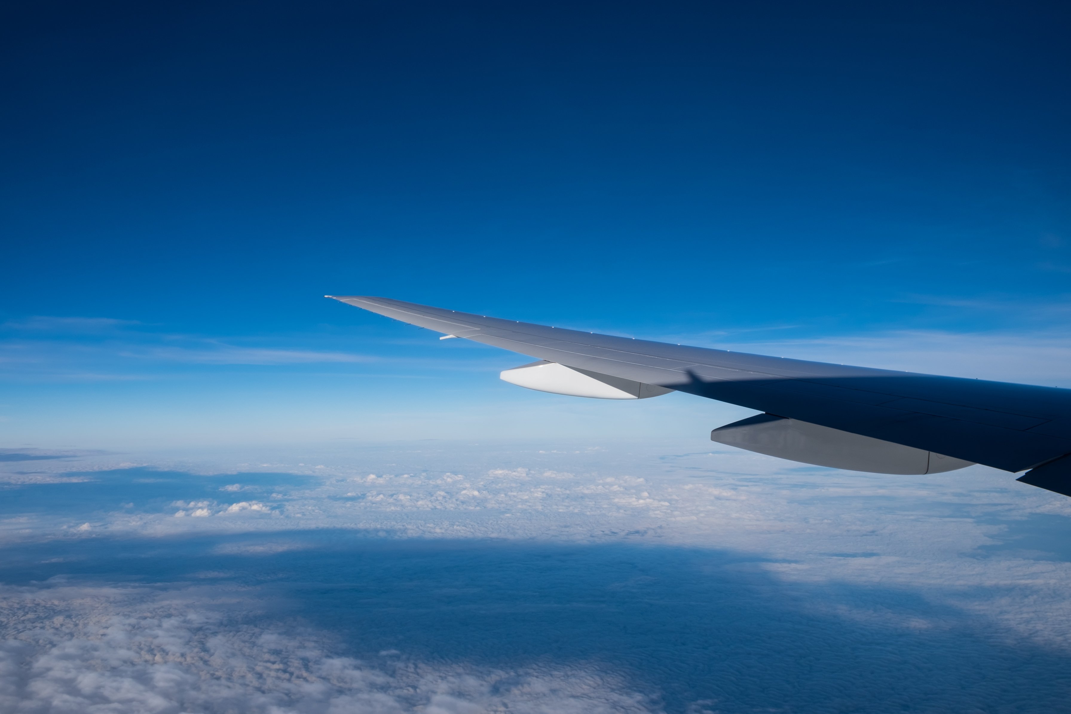 Parcel Air Service - Worldwide parcels by air freight | Rotra